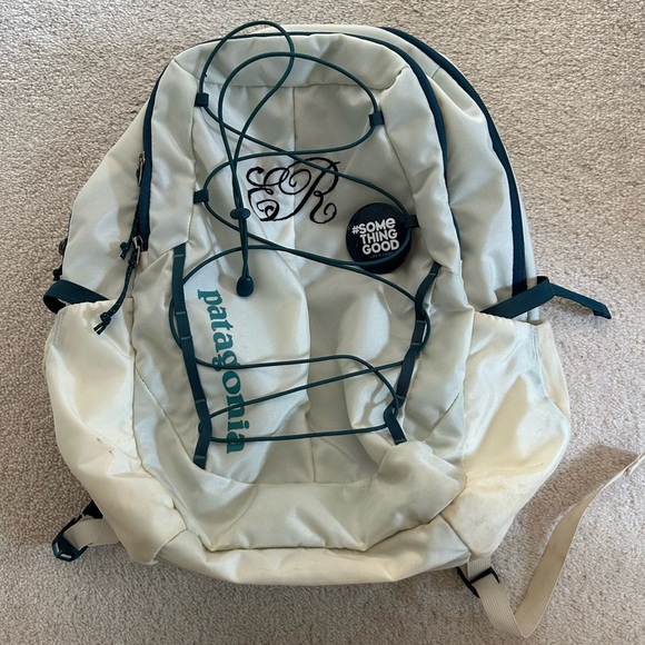 Patagonia | Bags | Patagonia Chacabuco 28l Backpack White And Teal Blue ...